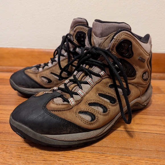 Merrell | Shoes | Merrell Mens Kangaroo Mid Height Waterproof Hiking ...